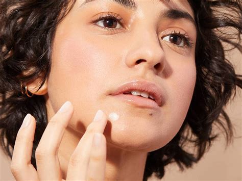 The Life Cycle Of Pimples And How Get Rid Of Them Faster Skincare Com