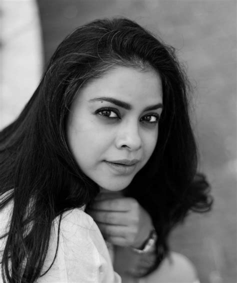 Sumona Chakravarti Breaks Stereotypes As She Flaunts Her Grey Hair