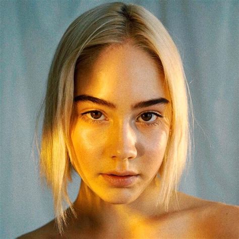 Световна шампионка с ансамбъла се сгоди в Барселона СНИМКА Информационна агенция ПИК