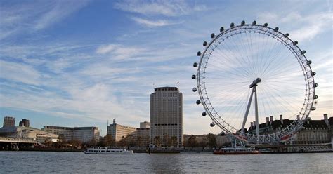 Late To Everything The Story Of LTE In The UK The Verge