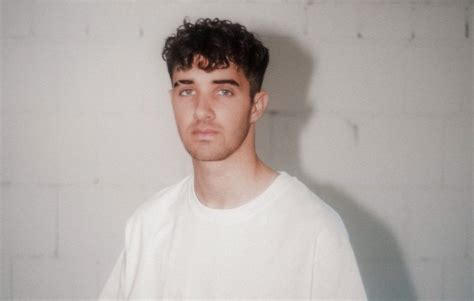 Luca Dante Spadafora Liefert Sommerhit 2023 Max Neo Nürnberg