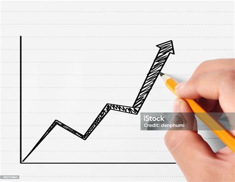 손으로 그림이요 차트별 열기기 그래프에 대한 스톡 사진 및 기타 이미지 그래프 그리기 금융 Istock