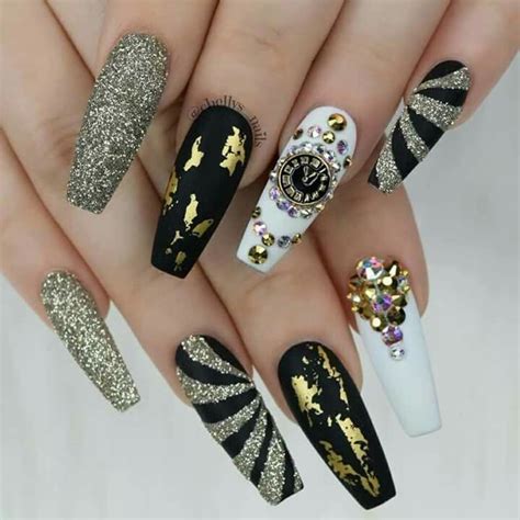 Bonitas Uñas Acrilicas Negras Picudas Uñas Bonitas