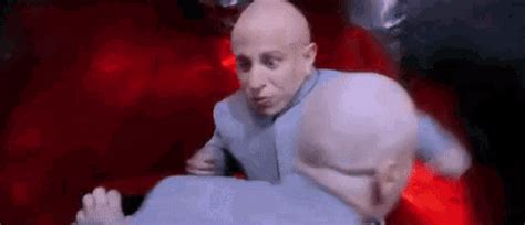 Dr Evil Og Mini Meg  Evil Mini S Find And Share On Giphy