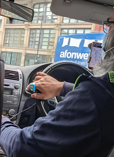 Cute დღეს როგორც ჩვეულებრივ ტაქსით გავდიოდი 🚖 სახლში დაბრუნებისთვის კომფორტულად ჩავსხედი