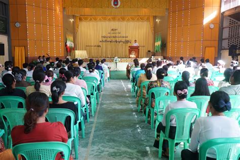 မွန်ပြည်နယ် ဝန်ကြီးချုပ် ဦးအောင်ကြည်သိန်း အခြေခံပညာမူလတန်းနှင့် အလယ်တန်းအဆင့် အင်္ဂလိပ်စာနှင့