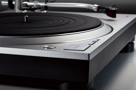 Technics SL C Turntable