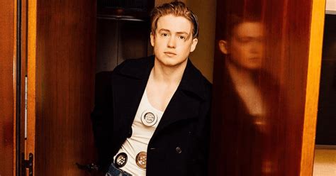 Kit Connor Responds On Twitter Regarding Queerbaiting Allegations • Instinct Magazine