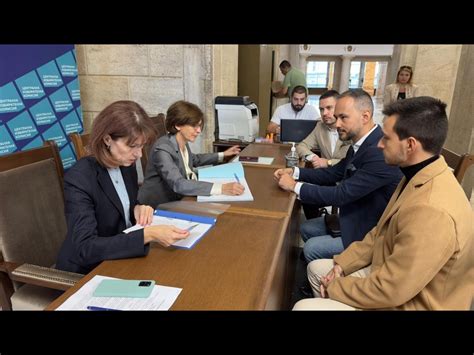 Коалиция „Заедно за силна община“ подаде в ЦИК документи за регистрация за предстоящите местни