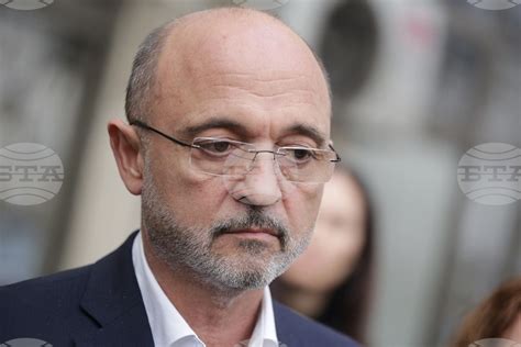 Създава се единна номенклатура на лекарствата по лекарско предписание Утро