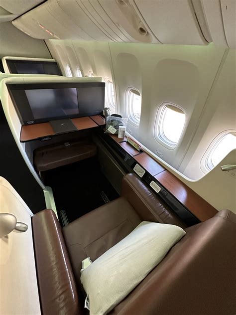 Jal First Class Provides A Masterclass In Premium Paxex Runway