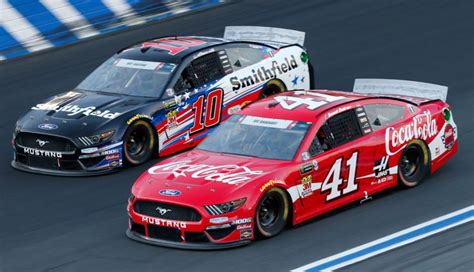 Twenty Five Great Coca Cola Nascar Moments Nascar