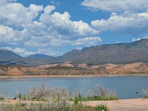 Roosevelt Lake Beach A Scenic Camping Destination In Arizona
