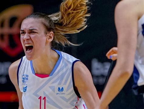 Ariadna Pujol i el Cadí la Seu rescindeixen el contracte a petició de la jugadora LEsportiu