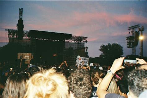 관찰 국립아시아문화전당 군중 극장 사람 영화 저녁 청중 축제 필름에 관한 무료 스톡 사진