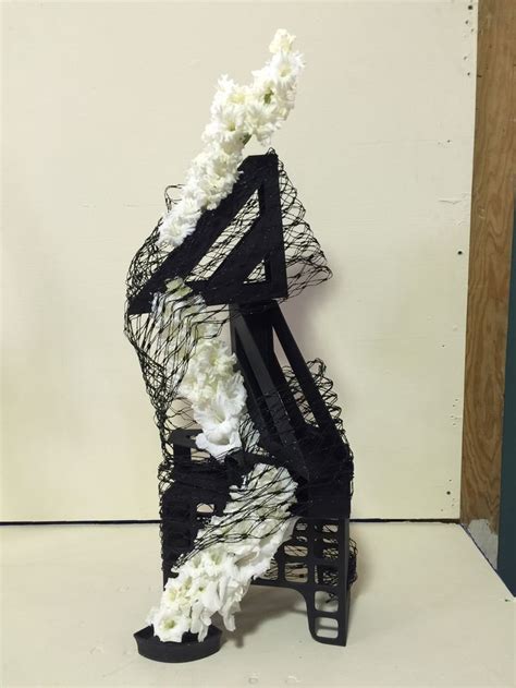 Pin De Shirley Dicus Em Flower Arrangement