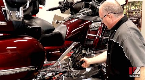 How to Change Honda Goldwing GL1800 Oil | Partzilla.com