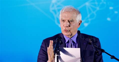 Косово и Сърбия постигнаха споразумение за нормализиране на отношенията но не го подписаха