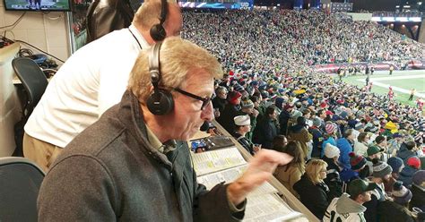 Lee Native Wayne Larrivee Voted Top Nfl Radio Broadcaster In On Line Poll Local Sports