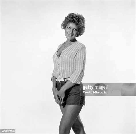561 Lynda Bellingham Photos And High Res Pictures Getty Images