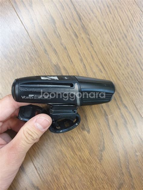 문라이트 보텍스 프로 V3 1300루멘 자전거전조등 중고나라 카페에서 운영하는 공식 사이트