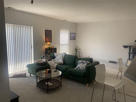 advice on filling empty space in living room r malelivingspace