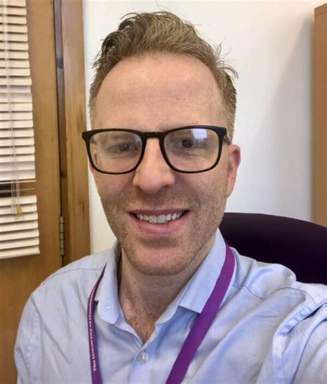 Dr Alexander Oldroyd Cancer Research Uk Manchester Centre