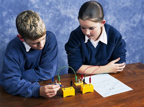 physics experiment stock image h460 0422 science photo library