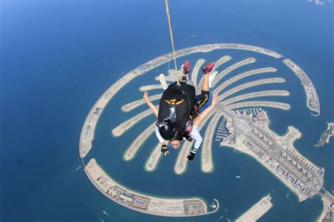 2025skydive Dubai高空跳伞游玩攻略 练的保护下从3500米的高空 【去哪儿攻略】