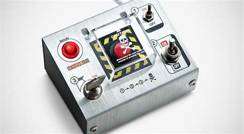 You Dont Want To Bring This Usb Hub When You Board A Plane Shouts