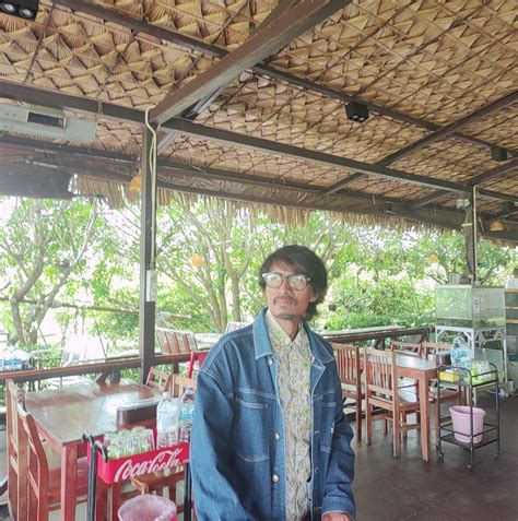 สยามนิวส์ เปิดประวัติ จ๋า ธนนนท์ ภรรยาคนสวยอนุทิน Facebook