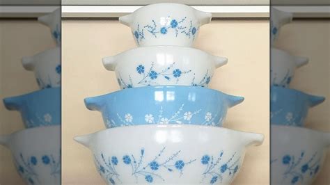 10 Most Valuable Vintage Pyrex Items To Look For At The Thrift And Estate