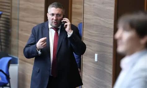 Нанков Повече от 2 г различни правителства вероятно са целели да превърнат индексацията на