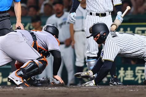 【巨人】甲斐拓也「絶対タッチしてます。先にタッチしてます」クロスプレー判定に「自信あります」 プロ野球写真ニュース 日刊スポーツ