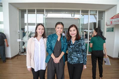 คณะบริหารกลุ่ม บริษัทสเปเชียลตี้ เนเชอรัล โปรดักส์ Snps ขอขอบพระคุณ