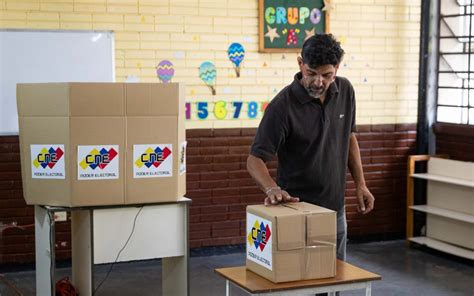 centenario De Roberto Ledesma Libre Online