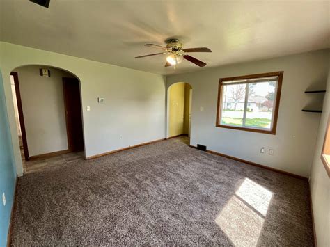 1902 Laurel St Tyndall Sd Kaye Oneal Connection