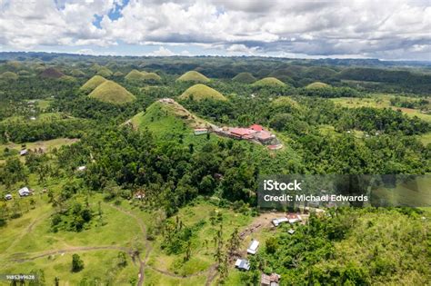 필리핀 보홀의 카르멘에 있는 유명한 초콜릿 힐스 콤플렉스의 에어리얼 보홀에 대한 스톡 사진 및 기타 이미지 보홀 필리핀 0명 Istock