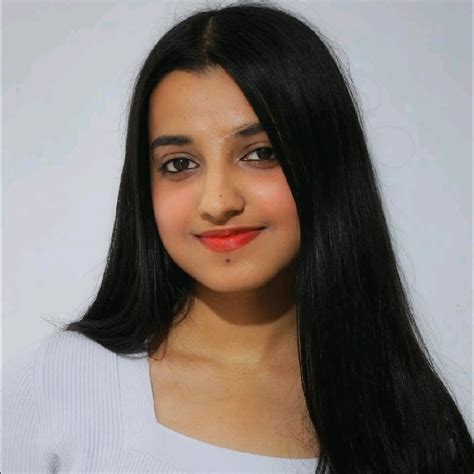 Aarushi Kapoor Mamaearth Linkedin