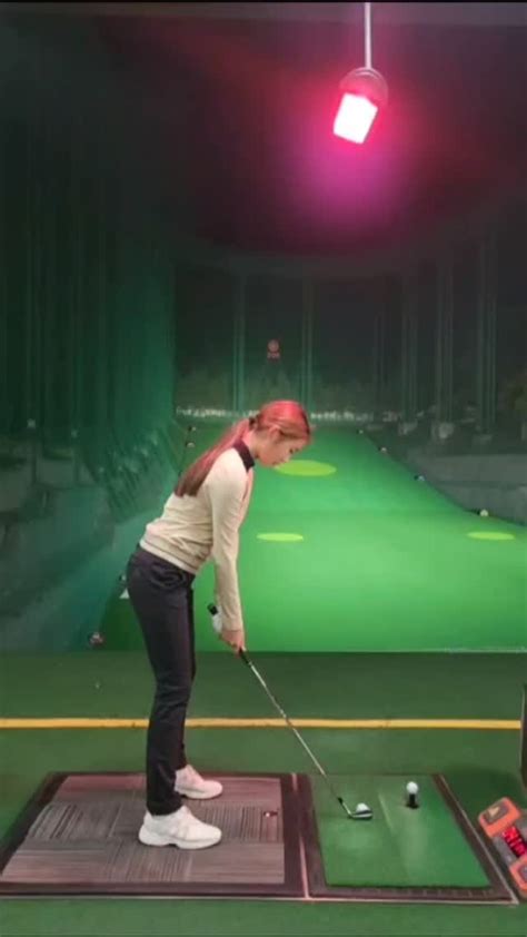 김서아 Seoah Kim 🇰🇷 점점 견고해지고 단단해진다 오늘도 열심이하고 마무리 스윙까지🤟 초등골프선수 골프