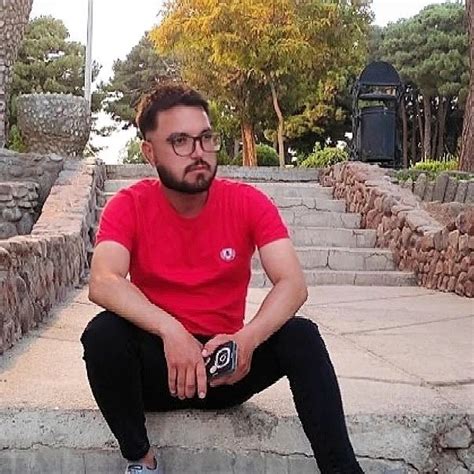 Taji Masoud Alikhah • Threads Say More