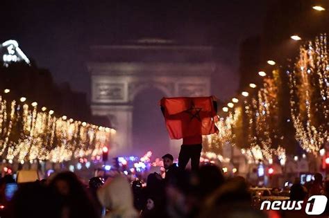 [월드컵]식민본국 킬러 모로코 스페인·포르투갈 이어 프랑스 정조준