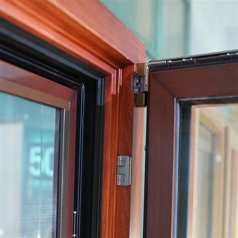 A95L Bespoke Triple Glazed Inward Opening Upper Sash Wooden Window With Diamond Mesh Insert