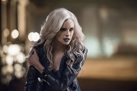 Picture Of Caitlin Snow Killer Frost Flash Cw