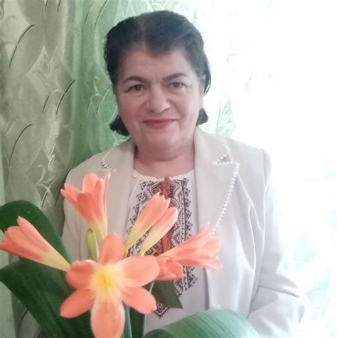 Галина Миколаївна Огоновська On Reels