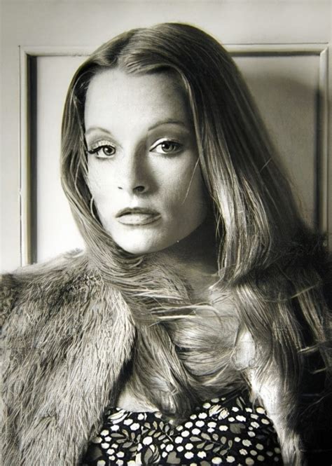 Sexy Myconfinedspace