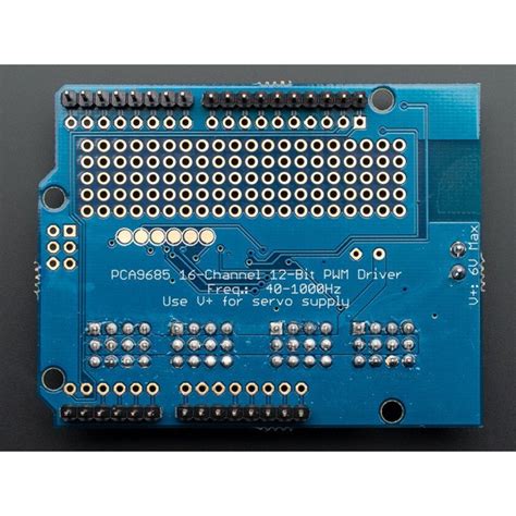 Adafruit Servo Shield 16 Canales 12 Bits Para Arduino Adafruit 1411 BricoGeek Com