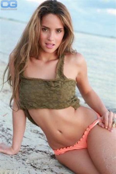 Adria Arjona Nackt Nacktbilder Playboy Nacktfotos Fakes Oben Ohne