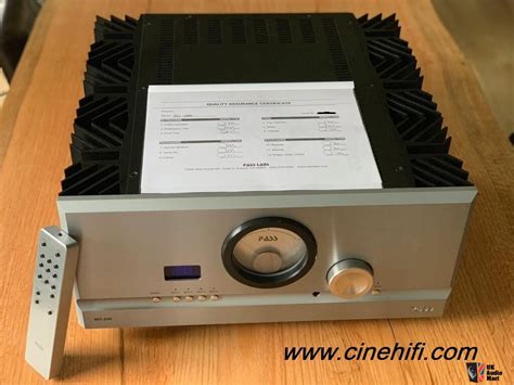 Pass Labs Int 250 High End Integrated Amplifier Mint Condition