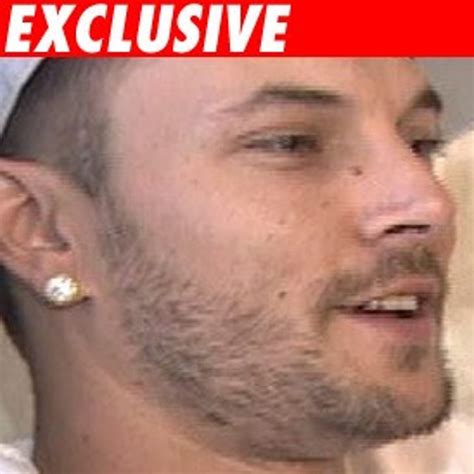 K Fed Shows His Big Tip